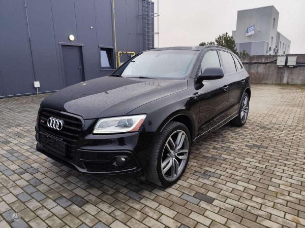 Black Audi SQ5 2016 in Siauliai, with an engine capacity of 3.00 L and mileage of 284 thousand km for 13000 €, photo 2 on AUTOMOTO.COM.LV