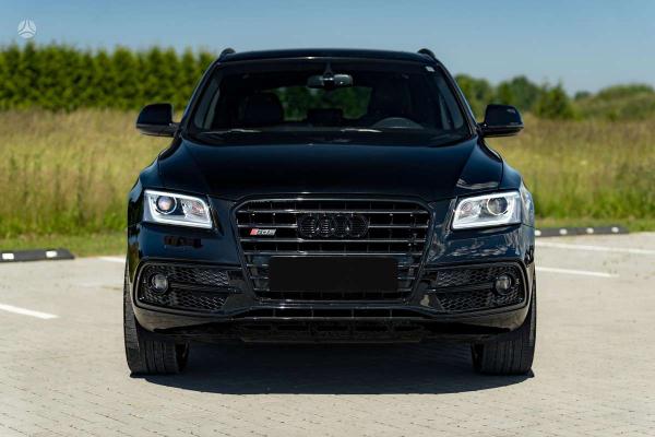 Melns Audi SQ5 2016 Klaipėda, ar dzinēja tilpumu 3.00 L un nobraukumu 229 tūkst. km par 14500 €, foto 3 vietnē AUTOMOTO.COM.LV