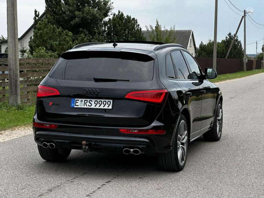 Black Audi SQ5 2016 in Vilnius, with an engine capacity of 2.97 L and mileage of 216 thousand km for 18550 €, photo 6 on AUTOMOTO.COM.LV