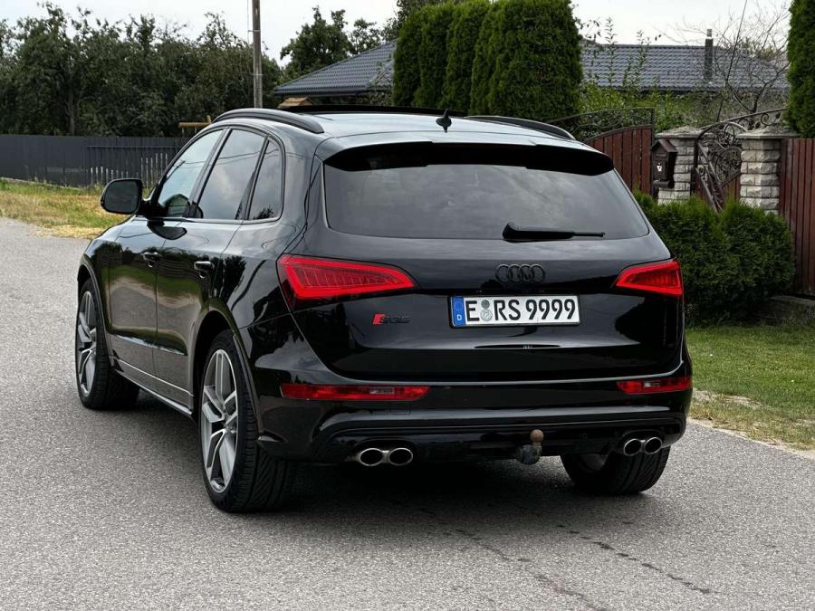 Black Audi SQ5 2016 in Vilnius, with an engine capacity of 2.97 L and mileage of 216 thousand km for 18550 €, photo 12 on AUTOMOTO.COM.LV