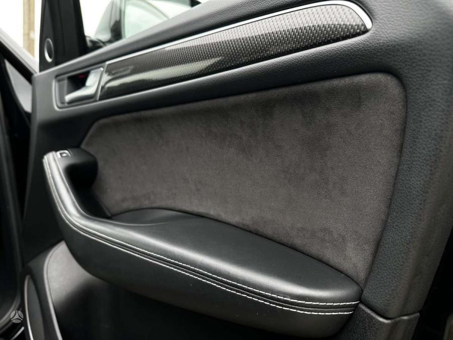 Black Audi SQ5 2016 in Vilnius, with an engine capacity of 2.97 L and mileage of 216 thousand km for 18550 €, photo 17 on AUTOMOTO.COM.LV