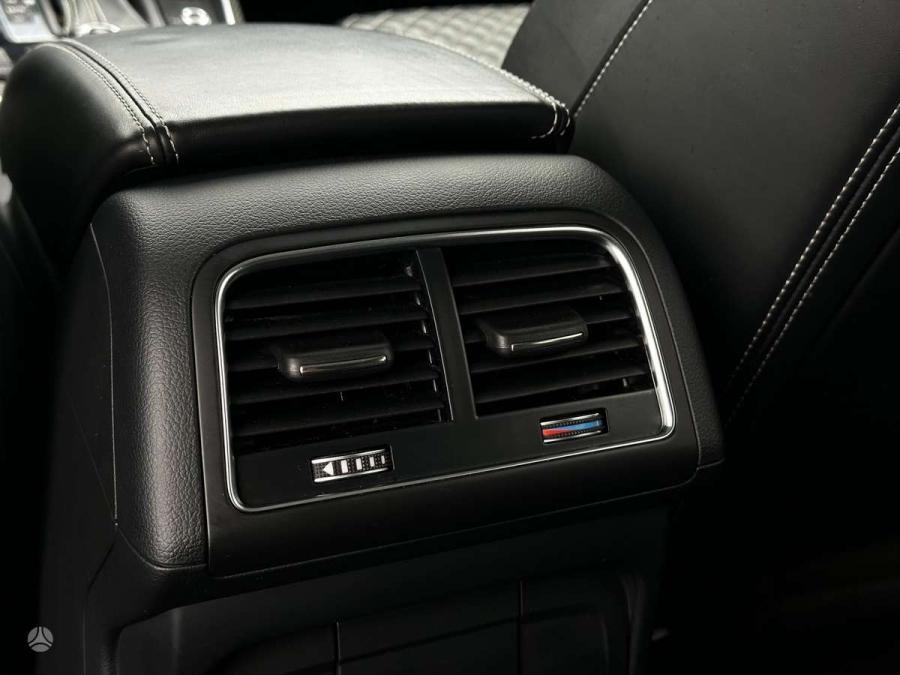 Black Audi SQ5 2016 in Vilnius, with an engine capacity of 2.97 L and mileage of 216 thousand km for 18550 €, photo 25 on AUTOMOTO.COM.LV