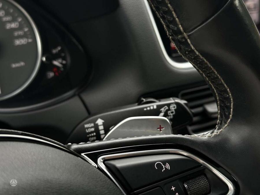 Black Audi SQ5 2016 in Vilnius, with an engine capacity of 2.97 L and mileage of 216 thousand km for 18550 €, photo 38 on AUTOMOTO.COM.LV