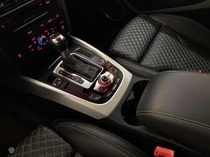 Black Audi SQ5 2016 in Marijampole, with an engine capacity of 2.97 L and mileage of 149 thousand km for 17999 €, photo 4 on AUTOMOTO.COM.LV