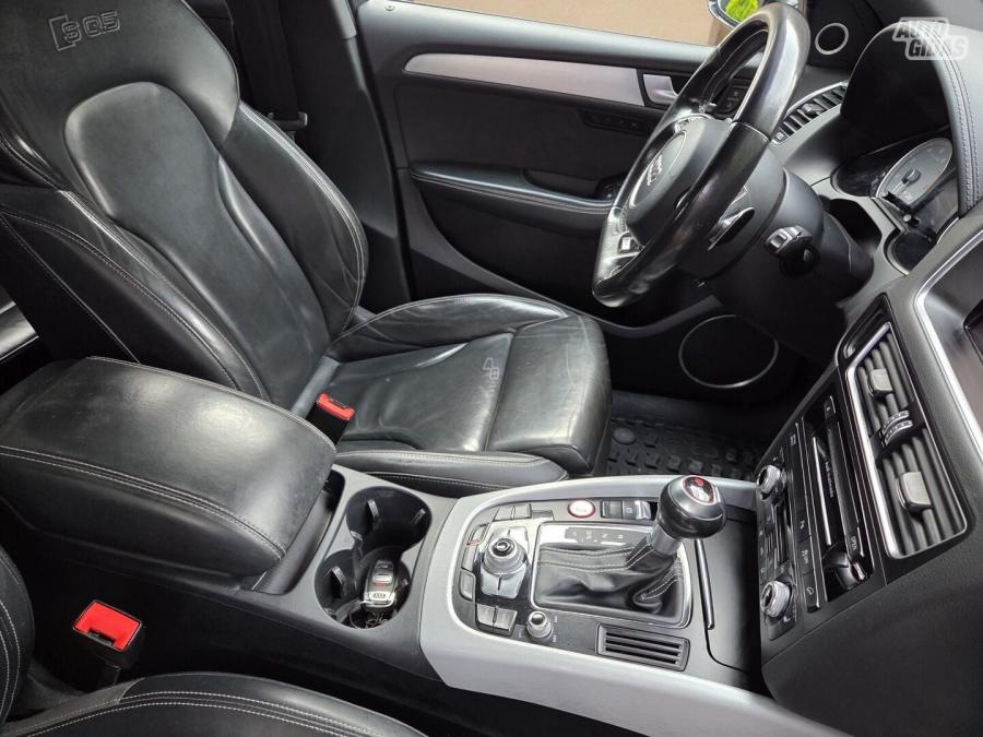 Black Audi SQ5 2017 in Siauliai, with an engine capacity of 3.00 L and mileage of 202 thousand km for 13750 €, photo 7 on AUTOMOTO.COM.LV