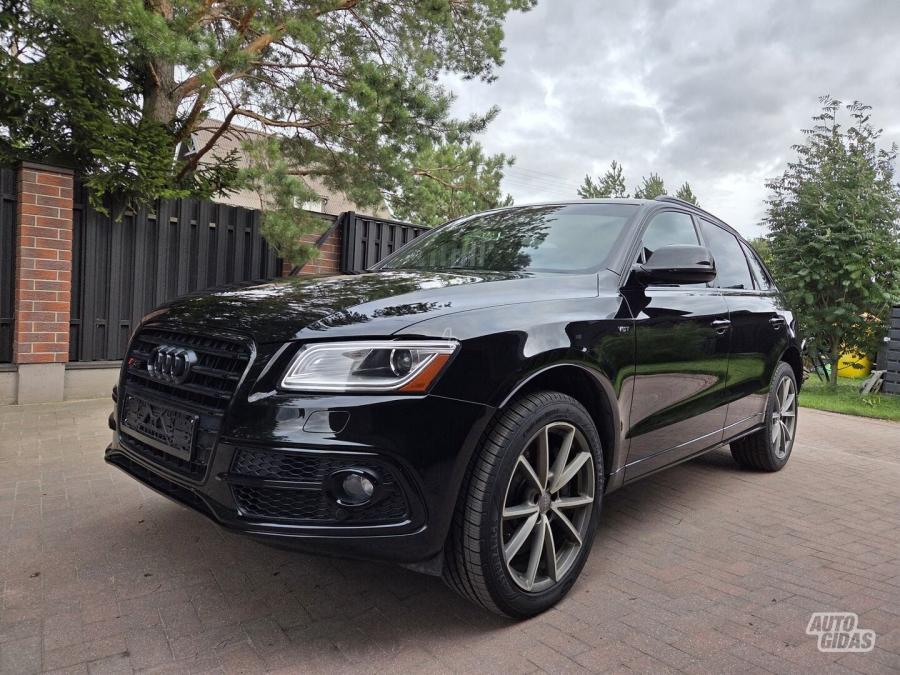 Black Audi SQ5 2017 in Siauliai, with an engine capacity of 3.00 L and mileage of 202 thousand km for 13750 €, photo 9 on AUTOMOTO.COM.LV