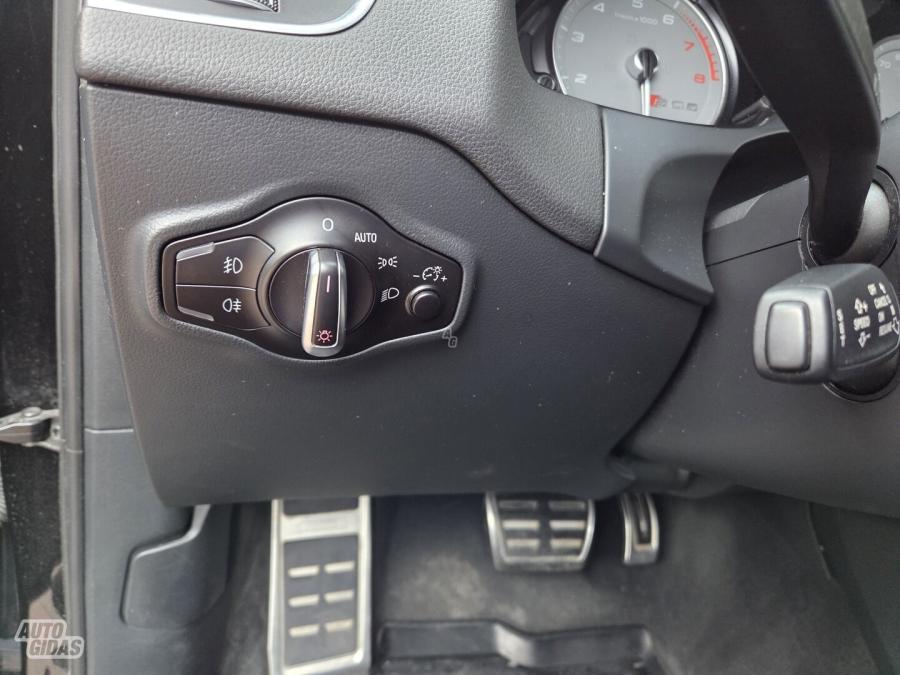 Black Audi SQ5 2017 in Siauliai, with an engine capacity of 3.00 L and mileage of 202 thousand km for 13750 €, photo 16 on AUTOMOTO.COM.LV