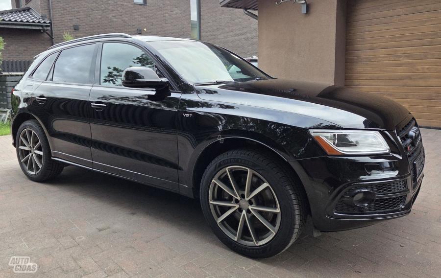 Black Audi SQ5 2017 in Siauliai, with an engine capacity of 3.00 L and mileage of 202 thousand km for 13500 €, photo 8 on AUTOMOTO.COM.LV