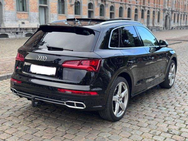 Melns Audi SQ5 2018 Viļņa, ar dzinēja tilpumu 3.00 L un nobraukumu 203 tūkst. km par 23999 €, foto 10 vietnē AUTOMOTO.COM.LV