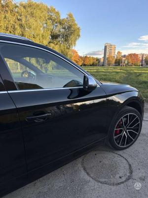 Black Audi SQ5 2018 in Siauliai, with an engine capacity of 3.00 L and mileage of 84 thousand km for 27400 €, photo 6 on AUTOMOTO.COM.LV