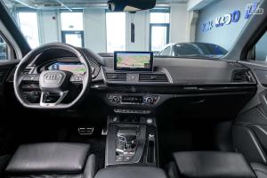 Black Audi SQ5 2018 in Marijampole, with an engine capacity of 3.00 L and mileage of 212 thousand km for 23950 €, photo 18 on AUTOMOTO.COM.LV