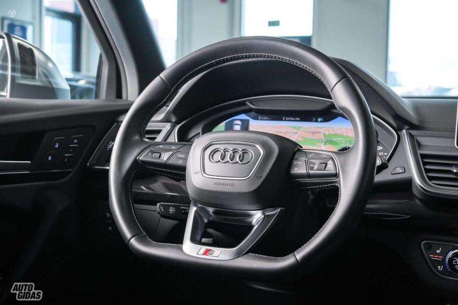 Black Audi SQ5 2018 in Marijampole, with an engine capacity of 3.00 L and mileage of 212 thousand km for 23950 €, photo 19 on AUTOMOTO.COM.LV