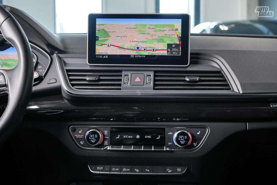 Black Audi SQ5 2018 in Marijampole, with an engine capacity of 3.00 L and mileage of 212 thousand km for 23950 €, photo 21 on AUTOMOTO.COM.LV