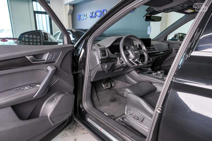 Black Audi SQ5 2018 in Marijampole, with an engine capacity of 3.00 L and mileage of 212 thousand km for 23950 €, photo 23 on AUTOMOTO.COM.LV