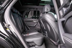Black Audi SQ5 2018 in Marijampole, with an engine capacity of 3.00 L and mileage of 212 thousand km for 23950 €, photo 36 on AUTOMOTO.COM.LV
