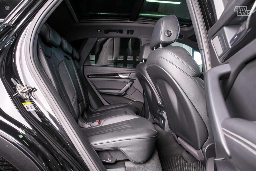 Black Audi SQ5 2018 in Marijampole, with an engine capacity of 3.00 L and mileage of 212 thousand km for 23950 €, photo 36 on AUTOMOTO.COM.LV