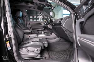 Black Audi SQ5 2018 in Marijampole, with an engine capacity of 3.00 L and mileage of 212 thousand km for 23950 €, photo 37 on AUTOMOTO.COM.LV