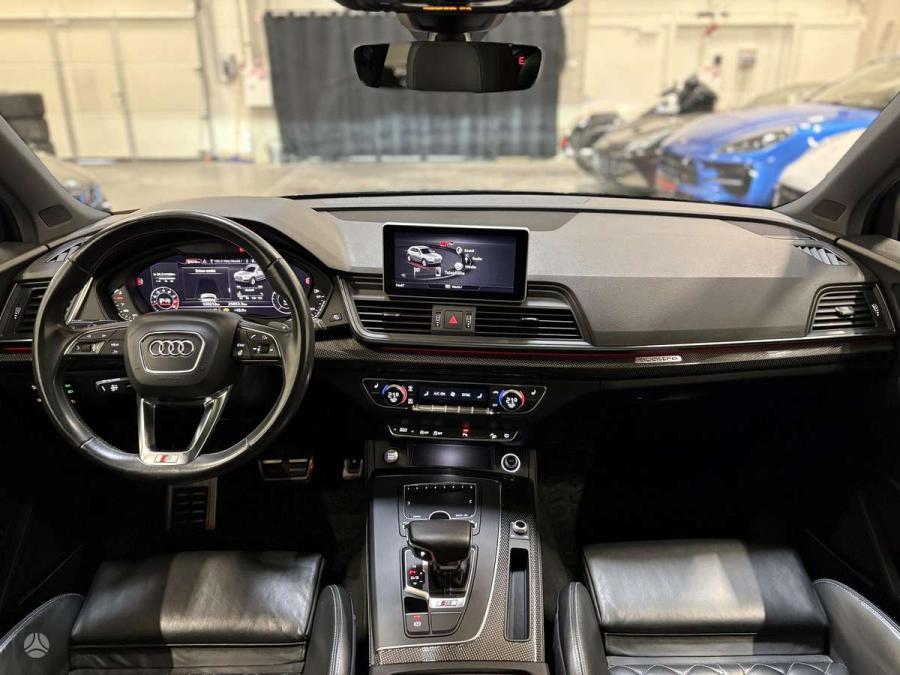Black Audi SQ5 2018 in Vilnius, with an engine capacity of 3.00 L and mileage of 132 thousand km for 25120 €, photo 21 on AUTOMOTO.COM.LV