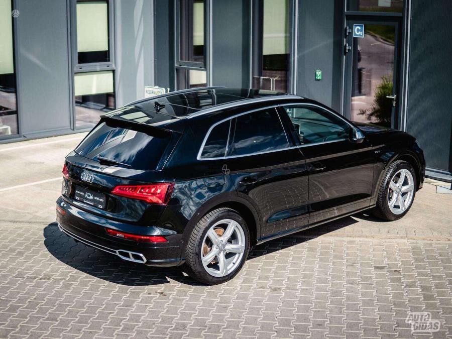 Black Audi SQ5 2018 in Kaunas, with an engine capacity of 3.00 L and mileage of 212 thousand km for 22450 €, photo 15 on AUTOMOTO.COM.LV