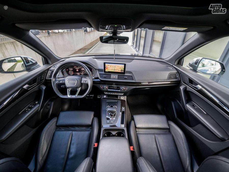 Black Audi SQ5 2018 in Kaunas, with an engine capacity of 3.00 L and mileage of 212 thousand km for 22450 €, photo 18 on AUTOMOTO.COM.LV