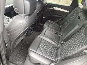 Melns Audi SQ5 2018 Tauragė, ar dzinēja tilpumu 3.00 L un nobraukumu 129 tūkst. km par 25500 €, foto 10 vietnē AUTOMOTO.COM.LV
