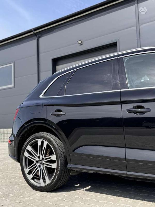 Melns Audi SQ5 2018 Klaipėda, ar dzinēja tilpumu 3.00 L un nobraukumu 232 tūkst. km par 20700 €, foto 6 vietnē AUTOMOTO.COM.LV