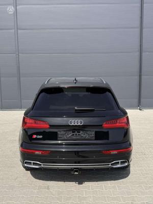 Melns Audi SQ5 2018 Klaipėda, ar dzinēja tilpumu 3.00 L un nobraukumu 232 tūkst. km par 20700 €, foto 10 vietnē AUTOMOTO.COM.LV