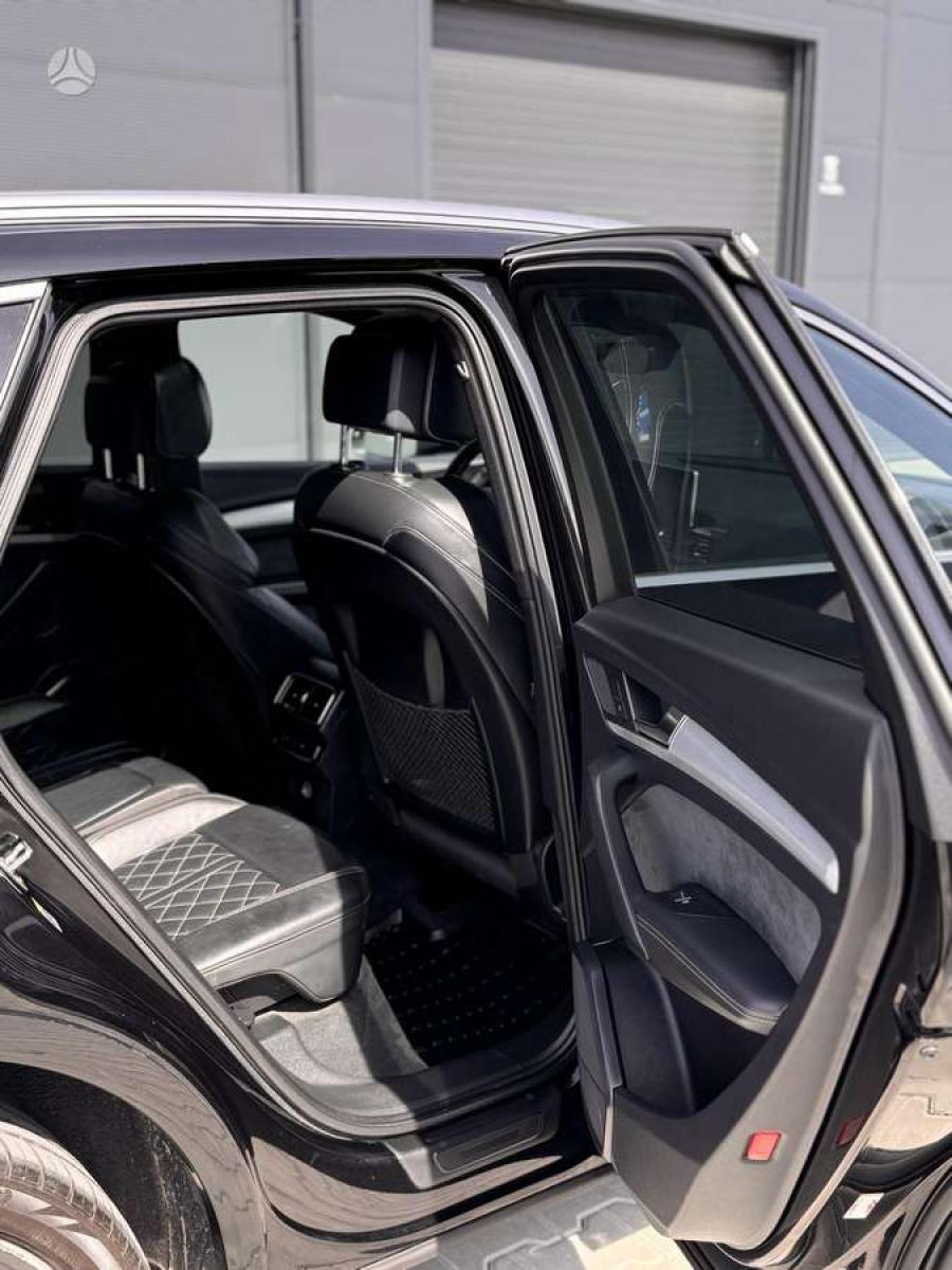 Melns Audi SQ5 2018 Klaipėda, ar dzinēja tilpumu 3.00 L un nobraukumu 232 tūkst. km par 20700 €, foto 17 vietnē AUTOMOTO.COM.LV