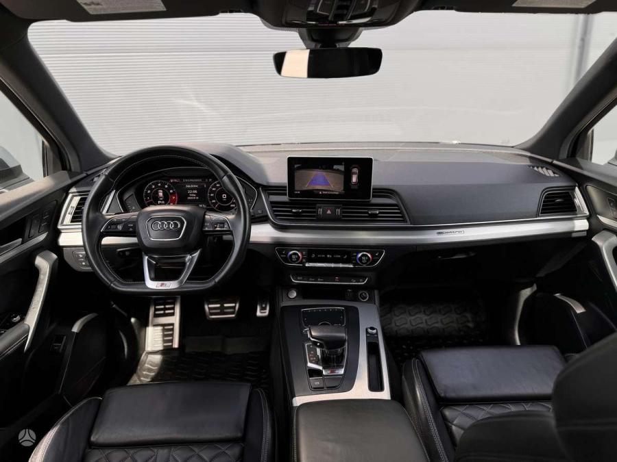 Melns Audi SQ5 2018 Klaipėda, ar dzinēja tilpumu 3.00 L un nobraukumu 232 tūkst. km par 20700 €, foto 29 vietnē AUTOMOTO.COM.LV