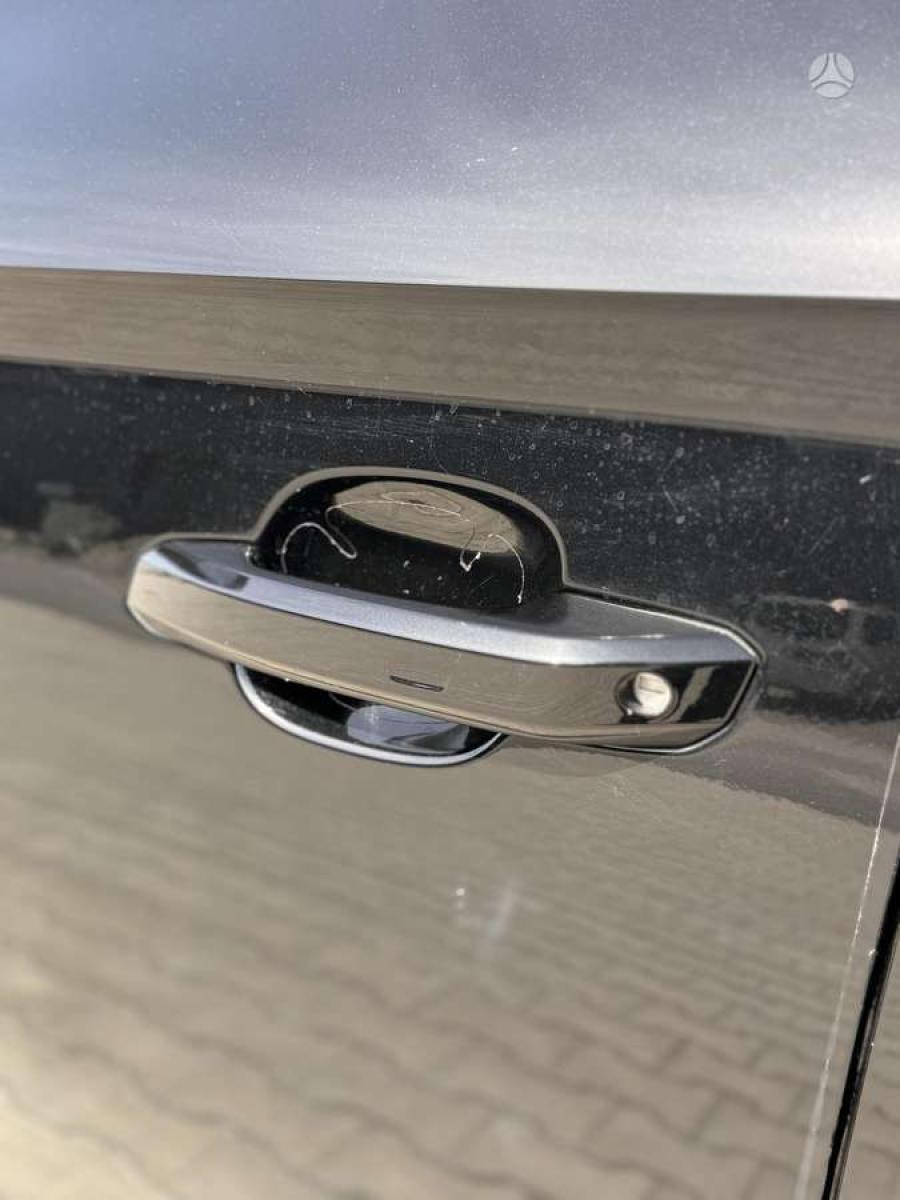 Melns Audi SQ5 2018 Klaipėda, ar dzinēja tilpumu 3.00 L un nobraukumu 232 tūkst. km par 20700 €, foto 45 vietnē AUTOMOTO.COM.LV