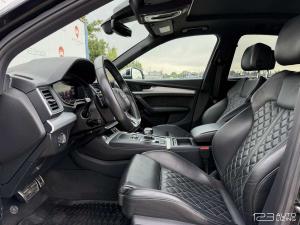 Black Audi SQ5 2018 in Taurage, with an engine capacity of 3.00 L and mileage of 129 thousand km for 25000 €, photo 16 on AUTOMOTO.COM.LV