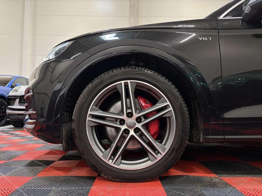 Black Audi SQ5 2018 in Vilnius, with an engine capacity of 3.00 L and mileage of 132 thousand km for 24990 €, photo 10 on AUTOMOTO.COM.LV