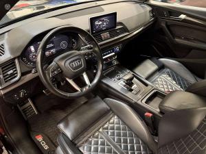 Black Audi SQ5 2018 in Vilnius, with an engine capacity of 3.00 L and mileage of 132 thousand km for 24990 €, photo 12 on AUTOMOTO.COM.LV
