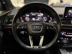 Black Audi SQ5 2018 in Vilnius, with an engine capacity of 3.00 L and mileage of 132 thousand km for 24990 €, photo 23 on AUTOMOTO.COM.LV