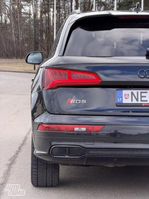 Black Audi SQ5 2020 in Vilnius, with an engine capacity of 3.00 L and mileage of 79 thousand km for 37000 €, photo 8 on AUTOMOTO.COM.LV