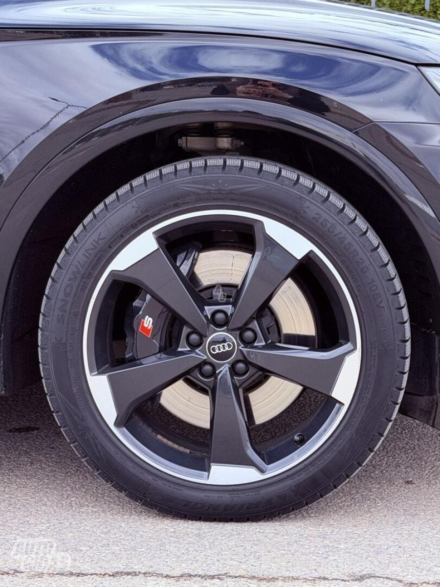 Black Audi SQ5 2020 in Vilnius, with an engine capacity of 3.00 L and mileage of 79 thousand km for 37000 €, photo 9 on AUTOMOTO.COM.LV