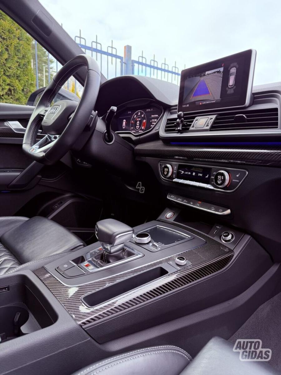 Black Audi SQ5 2020 in Vilnius, with an engine capacity of 3.00 L and mileage of 79 thousand km for 37000 €, photo 11 on AUTOMOTO.COM.LV
