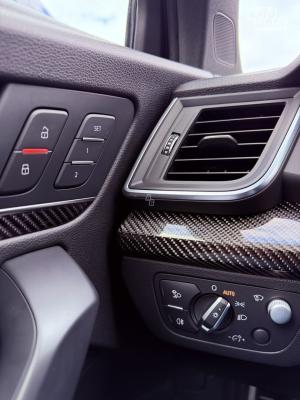 Black Audi SQ5 2020 in Vilnius, with an engine capacity of 3.00 L and mileage of 79 thousand km for 37000 €, photo 18 on AUTOMOTO.COM.LV