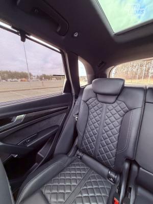 Black Audi SQ5 2020 in Vilnius, with an engine capacity of 3.00 L and mileage of 79 thousand km for 37000 €, photo 28 on AUTOMOTO.COM.LV