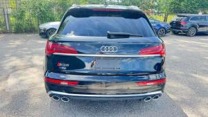 Melns Audi SQ5 2022 Ukmergė, ar dzinēja tilpumu 3.00 L un nobraukumu 61 tūkst. km par 21890 €, foto 5 vietnē AUTOMOTO.COM.LV