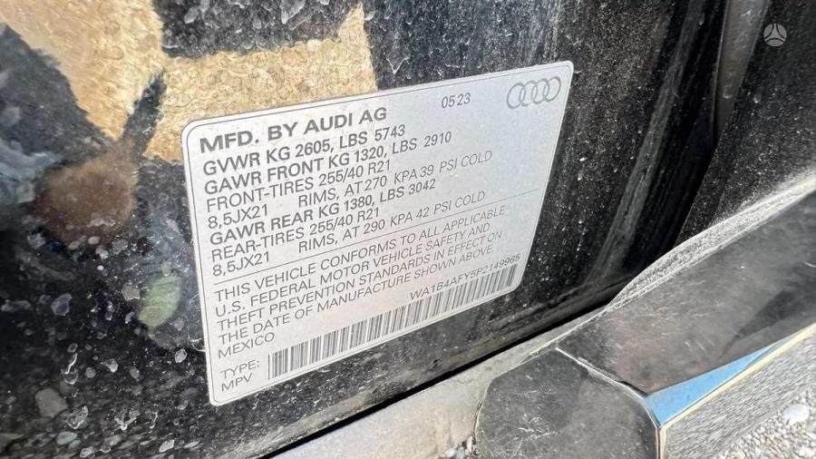 Black Audi SQ5 2023 in Ukmerge, with an engine capacity of 3.00 L and mileage of 84 thousand km for 17999 €, photo 17 on AUTOMOTO.COM.LV