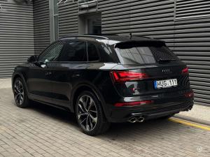 Черный Ауди SQ5 2023 в Вильнюс, объемом двигателя 3.00 л и пробегом 33 тыс. км за 41500 €, фото 4 на AUTOMOTO.COM.LV