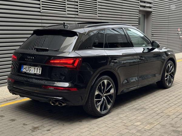 Melns Audi SQ5 2023 Viļņa, ar dzinēja tilpumu 3.00 L un nobraukumu 33 tūkst. km par 41500 €, foto 4 vietnē AUTOMOTO.COM.LV