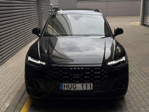 Melns Audi SQ5 2023 Viļņa, ar dzinēja tilpumu 3.00 L un nobraukumu 33 tūkst. km par 41500 €, foto 6 vietnē AUTOMOTO.COM.LV