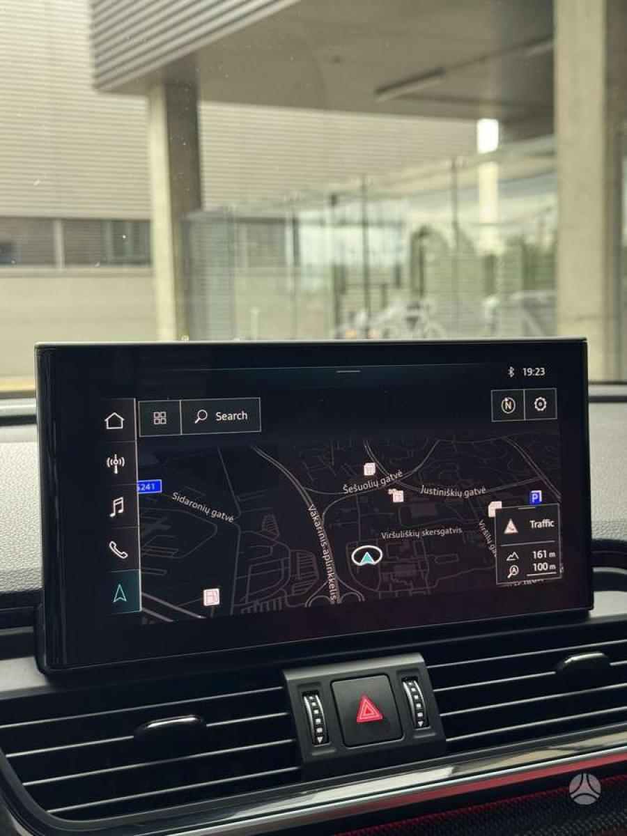 Черный Ауди SQ5 2023 в Вильнюс, объемом двигателя 3.00 л и пробегом 33 тыс. км за 41500 €, фото 29 на AUTOMOTO.COM.LV