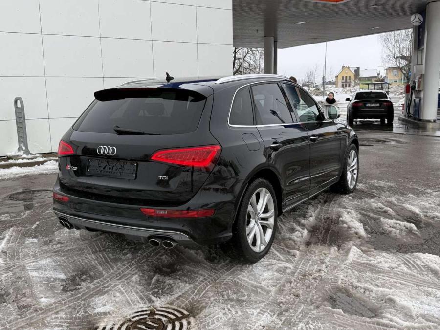 Melns Audi SQ5 2016 Panevēža, ar dzinēja tilpumu 3.00 L un nobraukumu 266 tūkst. km par 14990 €, foto 8 vietnē AUTOMOTO.COM.LV