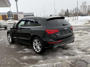 Melns Audi SQ5 2016 Panevēža, ar dzinēja tilpumu 3.00 L un nobraukumu 266 tūkst. km par 14990 €, foto 9 vietnē AUTOMOTO.COM.LV
