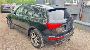 Black Audi SQ5 2016 in Ukmerge, with an engine capacity of 3.00 L and mileage of 207 thousand km for 7490 €, photo 5 on AUTOMOTO.COM.LV