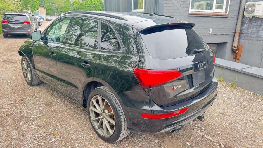Black Audi SQ5 2016 in Ukmerge, with an engine capacity of 3.00 L and mileage of 207 thousand km for 7490 €, photo 5 on AUTOMOTO.COM.LV
