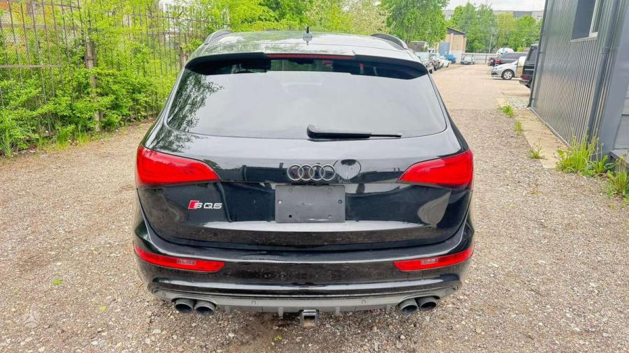 Black Audi SQ5 2016 in Ukmerge, with an engine capacity of 3.00 L and mileage of 207 thousand km for 7490 €, photo 8 on AUTOMOTO.COM.LV